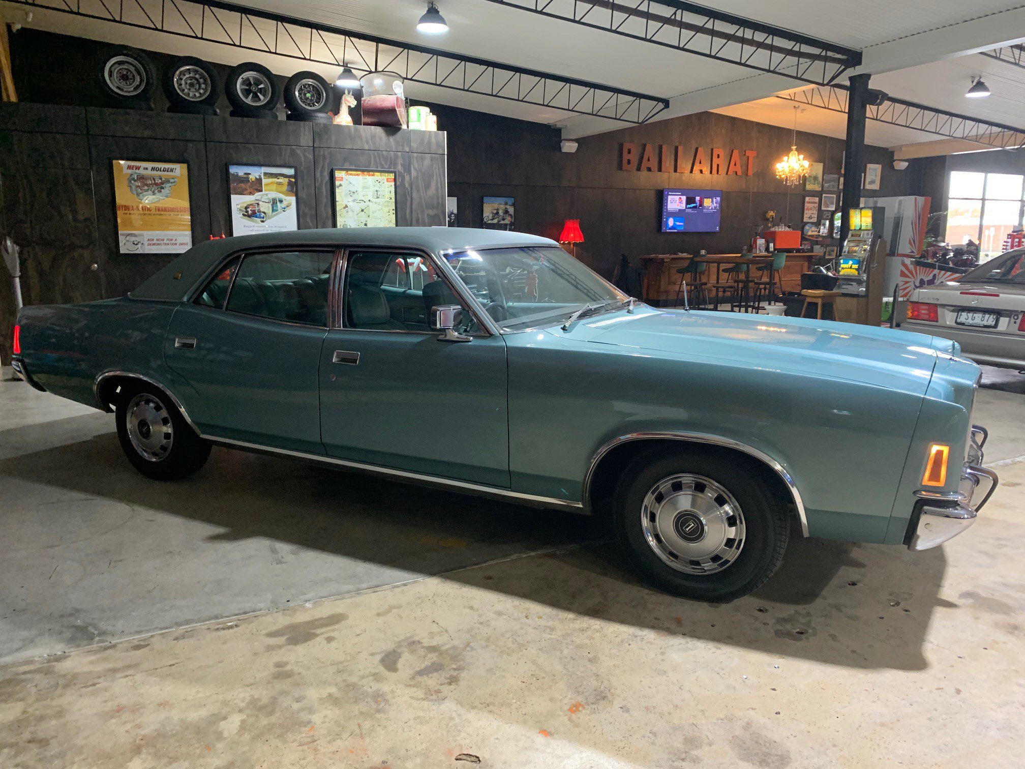 1976 Ford P6 LTD - SOLD | The Classic Centre