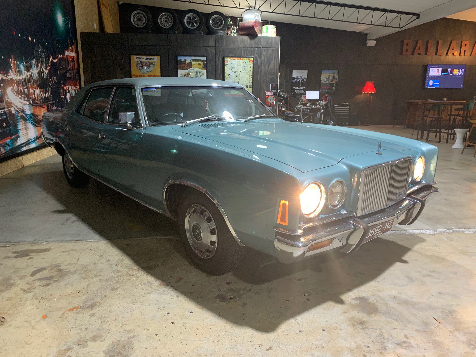1976 Ford P6 LTD - SOLD | The Classic Centre