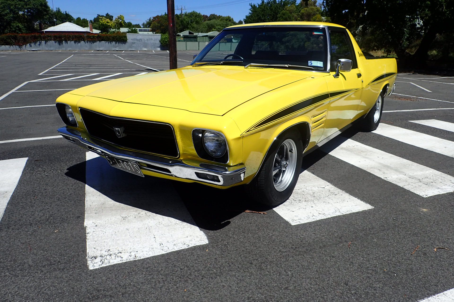1972 Holden HQ Ute - SOLD | The Classic Centre