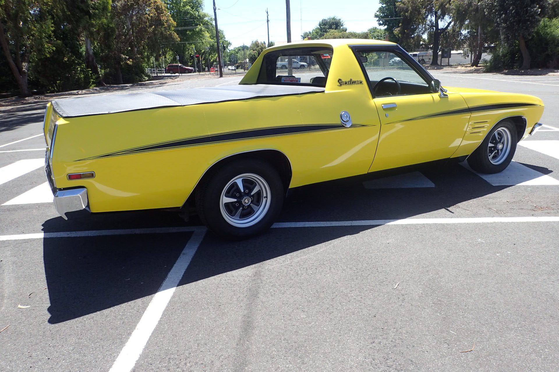 1972 Holden HQ Ute - SOLD | The Classic Centre