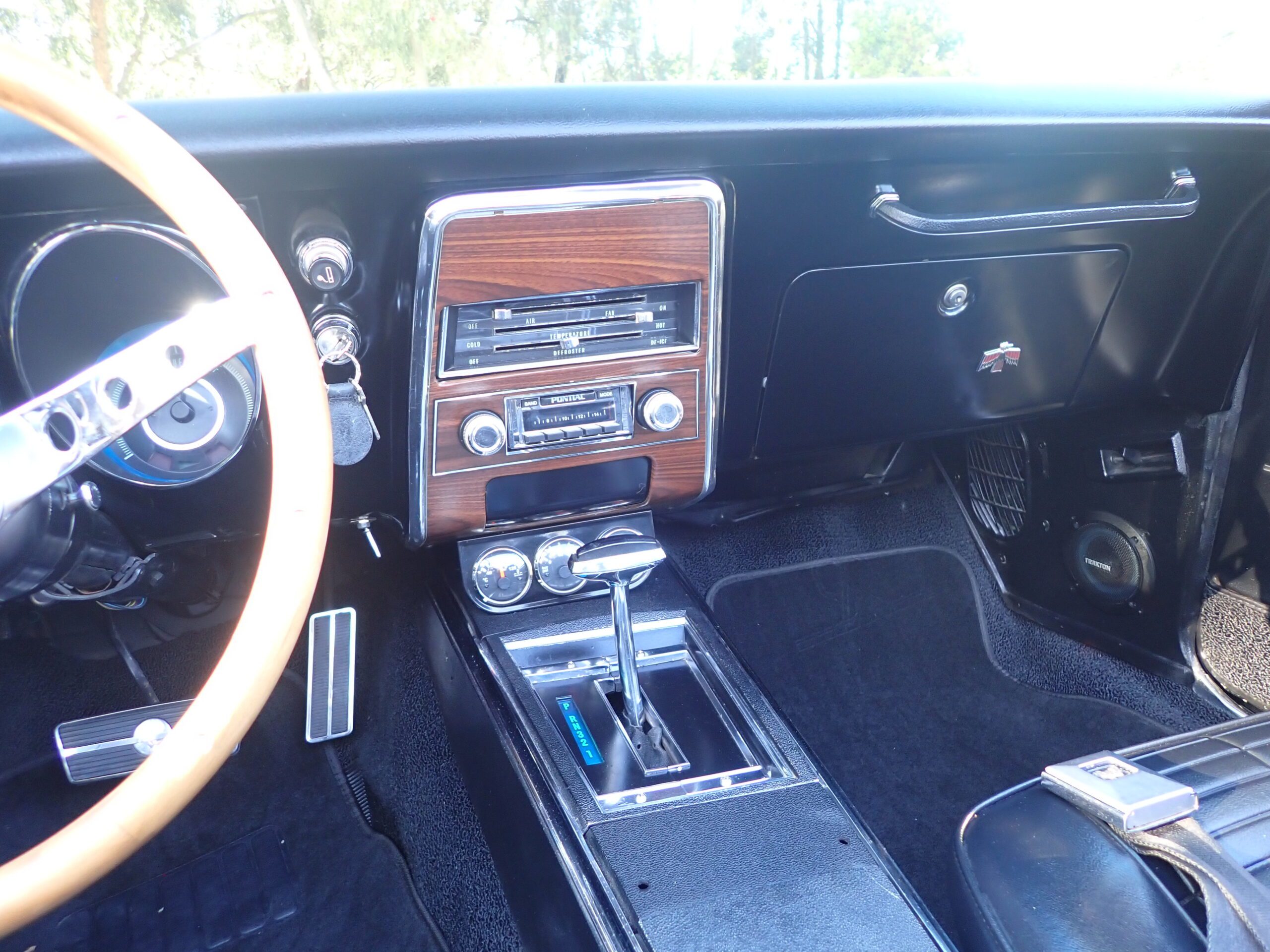 1967 Pontiac Firebird - $90,000 | The Classic Centre